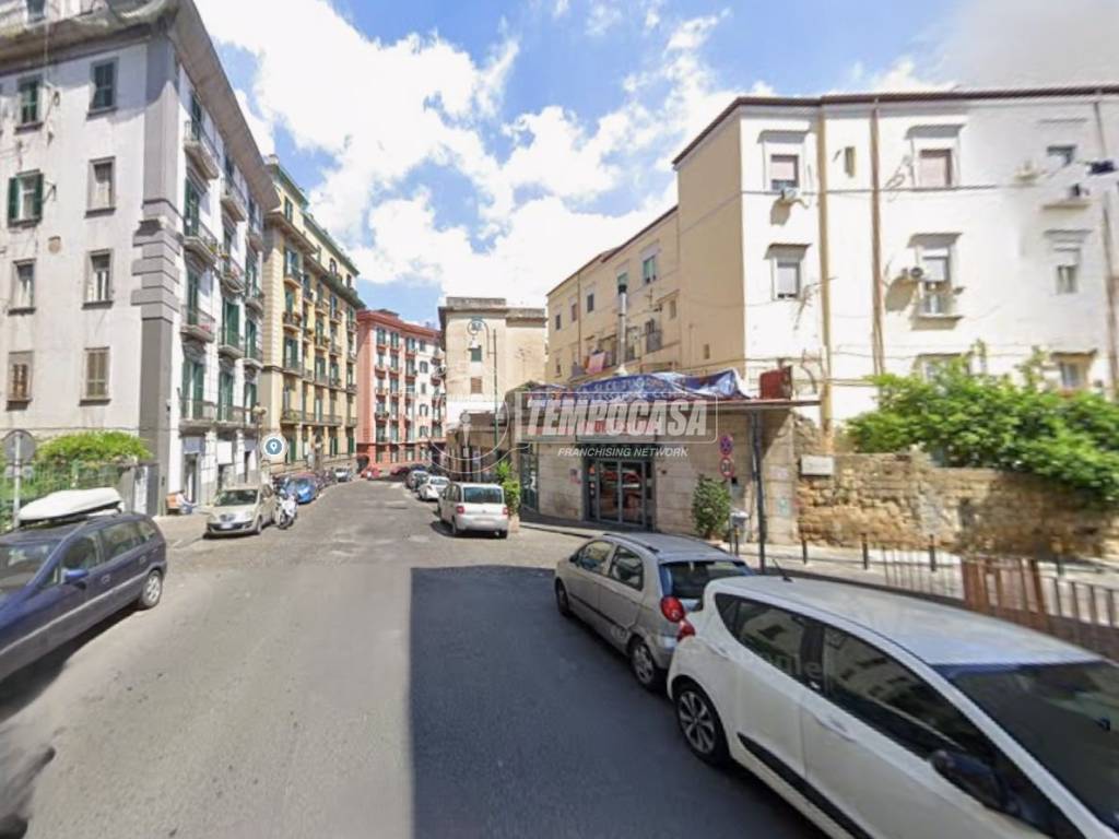 Vendita Appartamento Napoli. Quadrilocale in via Giacinto Gigante ...