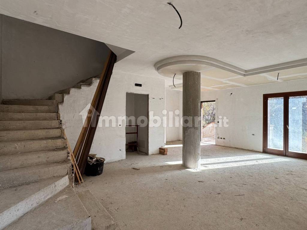 Vendita Villa a schiera in via Valle 15 Monteforte Irpino. Nuova, con ...