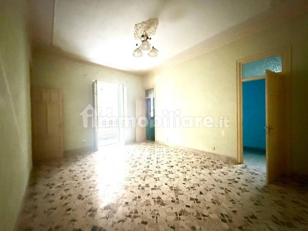 Vendita Appartamento Misilmeri. Trilocale in via Papa Pio Xii. Primo ...
