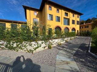 Case in vendita Villa Guardia - Immobiliare.it