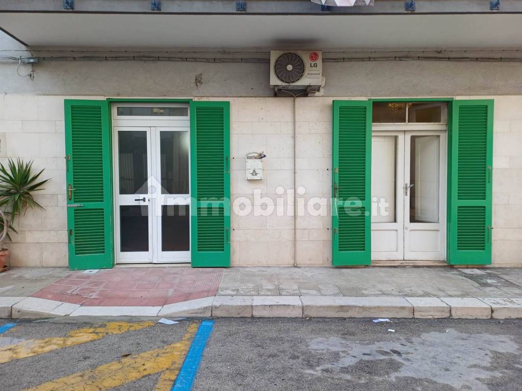 Vendita Appartamento Giovinazzo. Trilocale in via Carso 17. Da ...