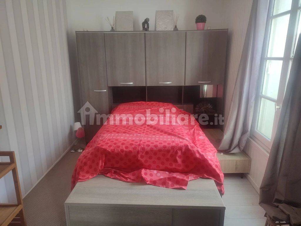 Palazzo - Edificio, Colombes, Rif. 125181623 - Immobiliare.it