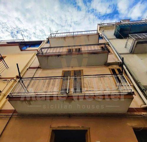 Vendita Villa unifamiliare in via Forno 18 Termini Imerese. Da ...