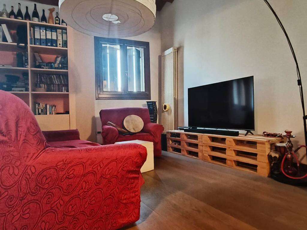 Affitto Appartamento Vicenza. Trilocale in Levà degli Angeli. Buono ...