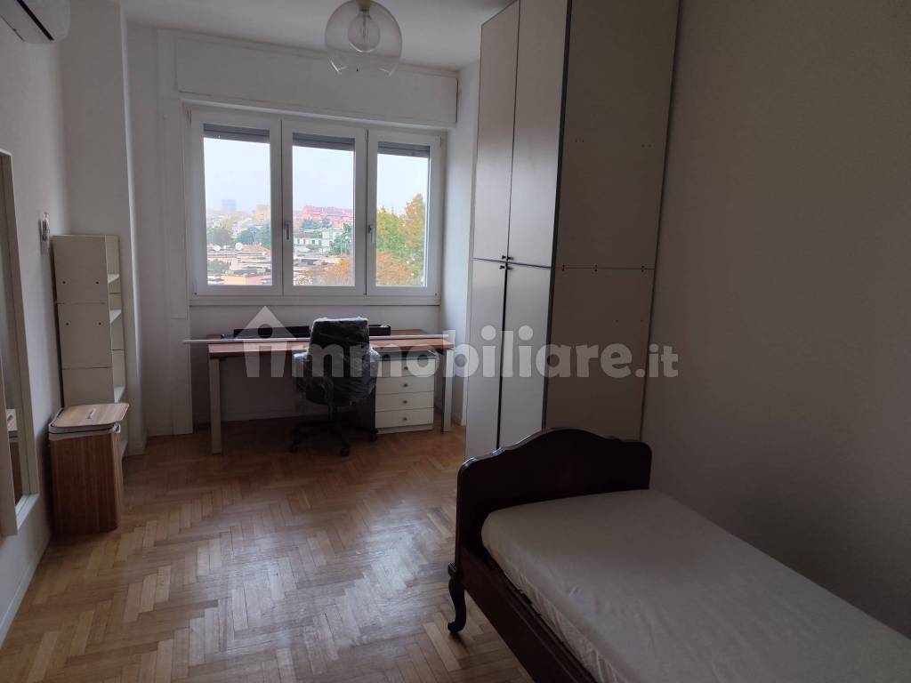 Affitto Appartamento Milano. Quadrilocale in viale Evaristo Stefini 6 ...