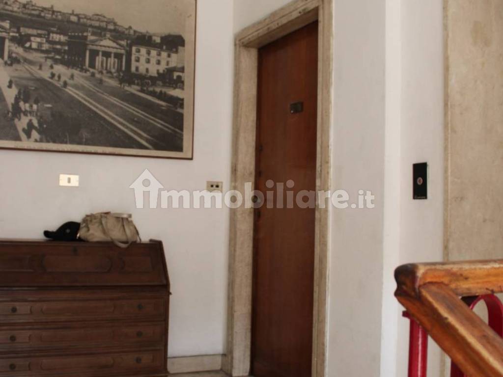 Stanza singola in affitto, affittasi camera singola via Don Carlo Porro ...