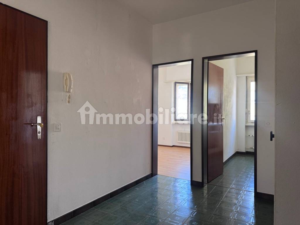 Vendita Appartamento Lugano. Trilocale in salita Viarno 6. , rif. 125340415