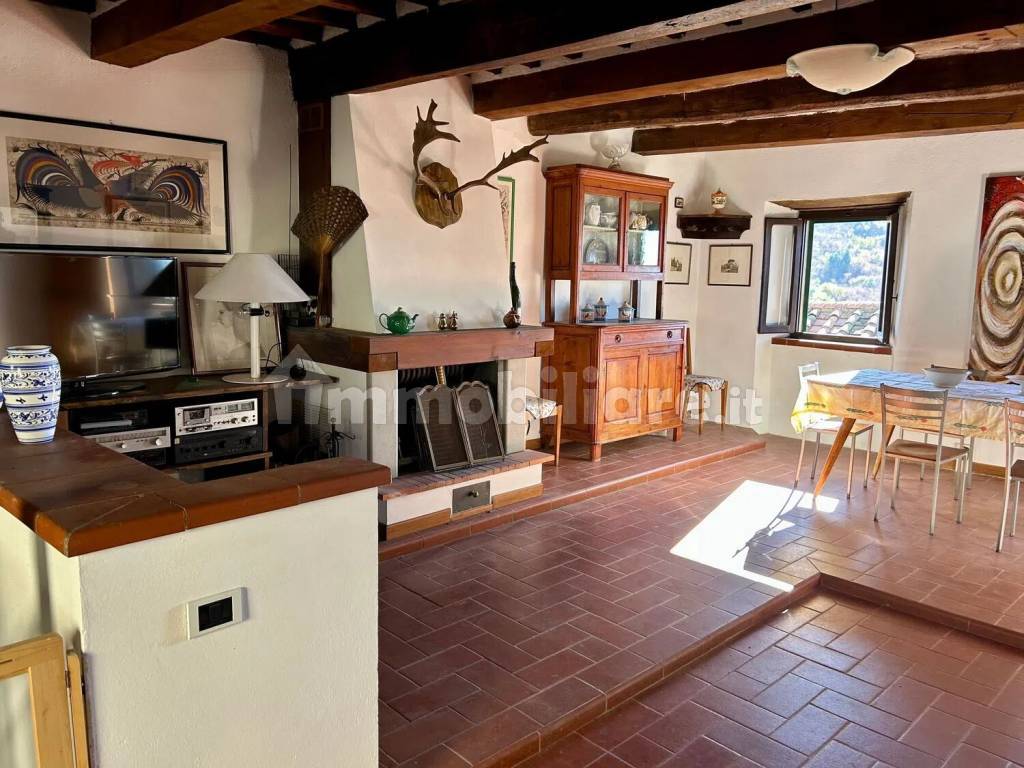 Vendita Villa unifamiliare in via Del Metato No Number Pescia. 150 m² ...