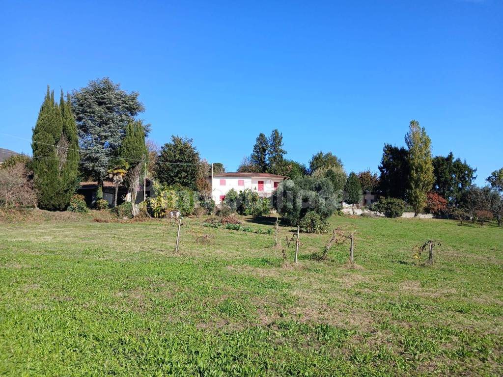 Vendita Villa unifamiliare in via Fontana Marcaccio Velletri. Da ...