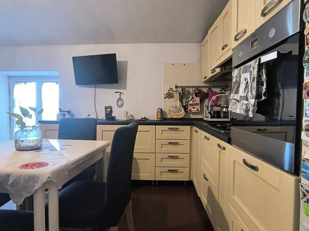 Sale Penthouse in via Lungomare Raffaello De Simone Castellabate. Good ...