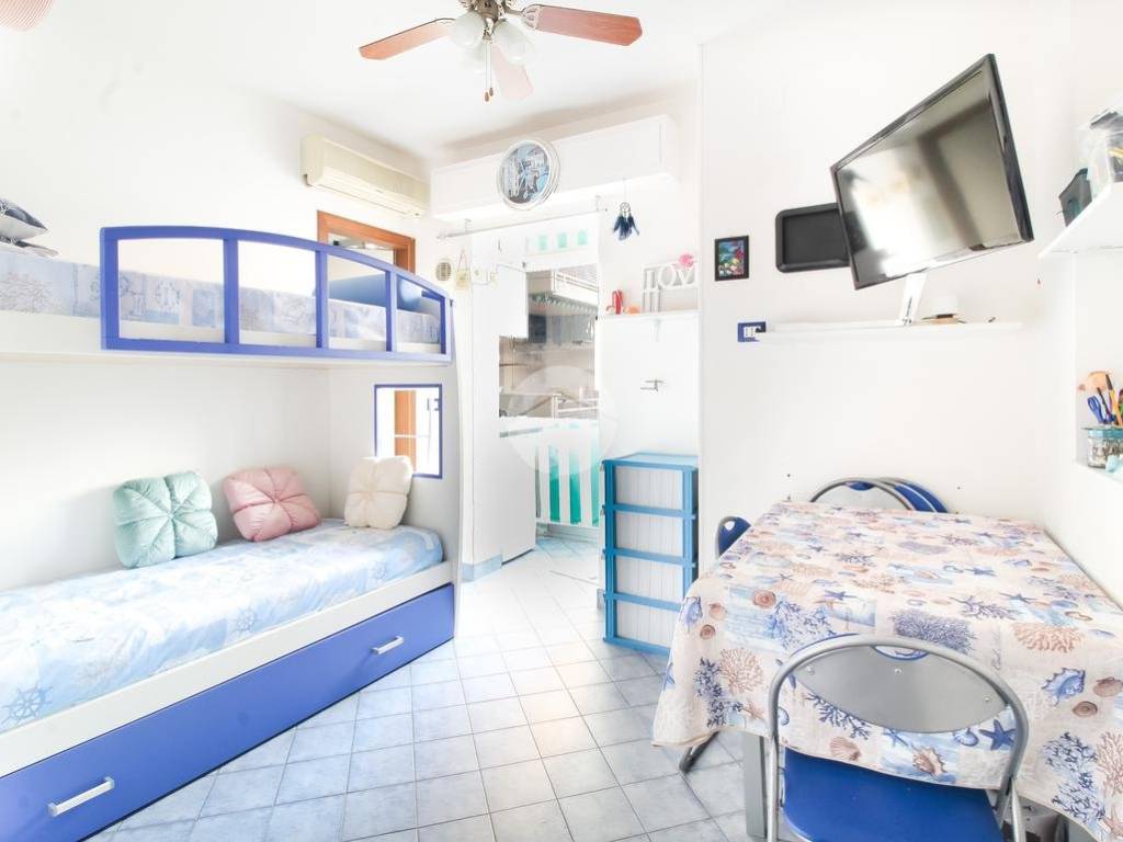 Vendita Appartamento Alba Adriatica. Monolocale in via Cavour 85 ...