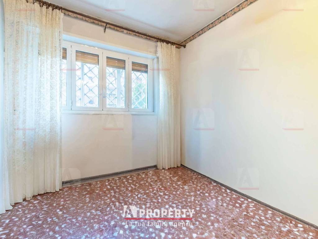 Vendita Appartamento Roma. Bilocale in via Carlo Fadda 19. Buono stato ...