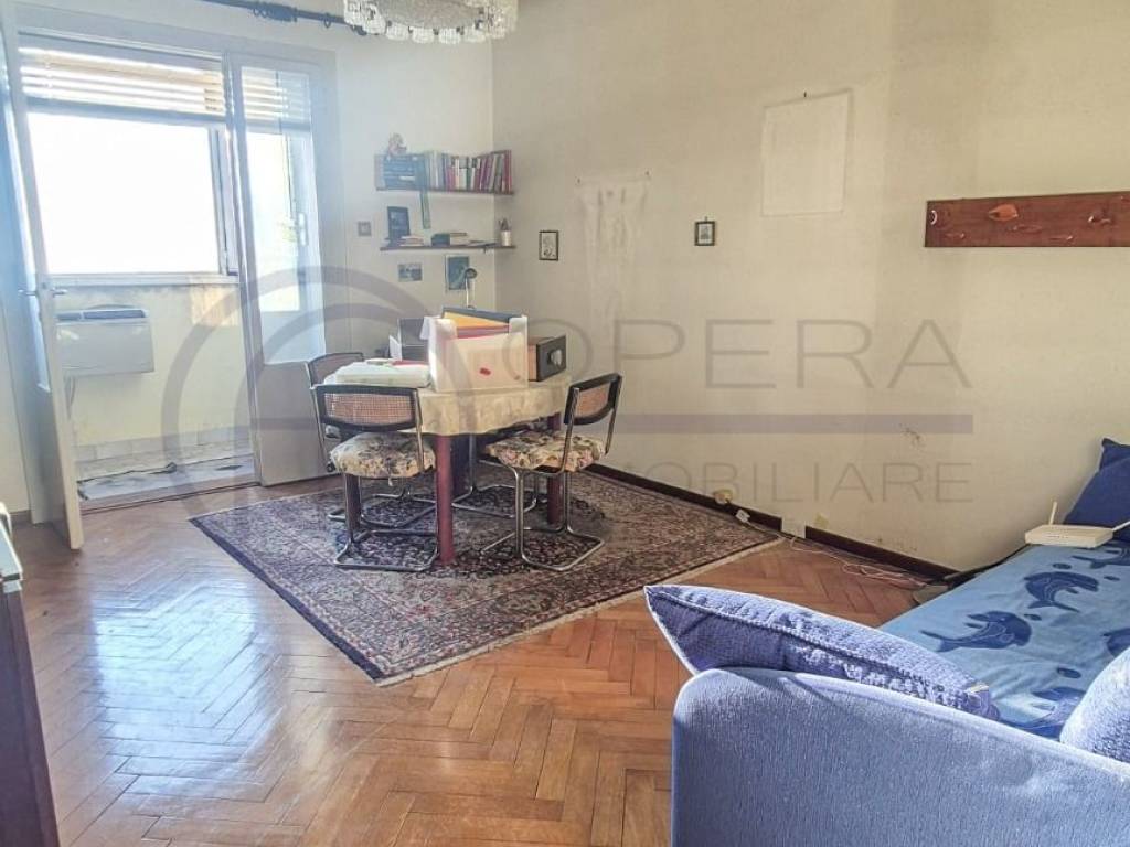 Sale Apartment Trieste. 2-room flat in via Cristoforo Colombo 12. To be ...
