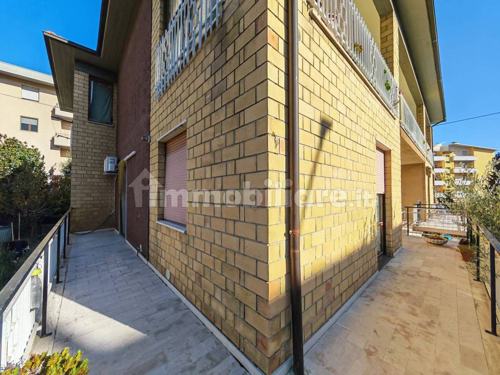 Vendita Appartamento in via Adamo Borghini 15. San Severino Marche ...