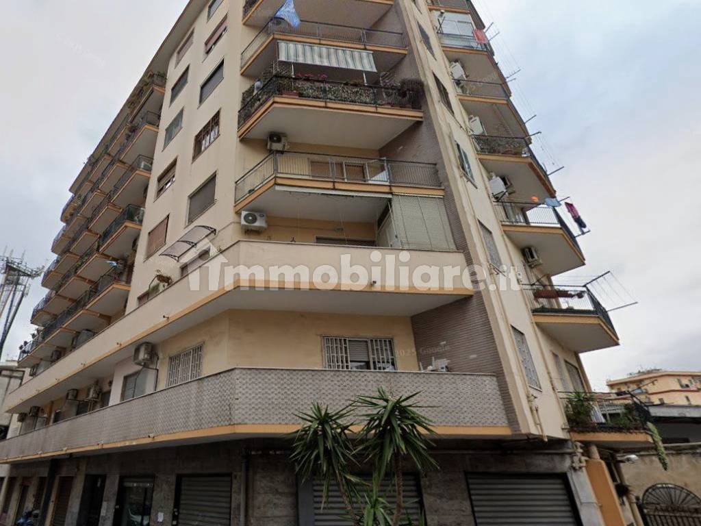 Locale commerciale via Vecchia Poggioreale 35, Napoli, Rif. 125405905 ...