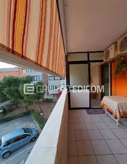 Vendita Appartamento Bari. Trilocale in via Peppino Franco 3. Buono ...