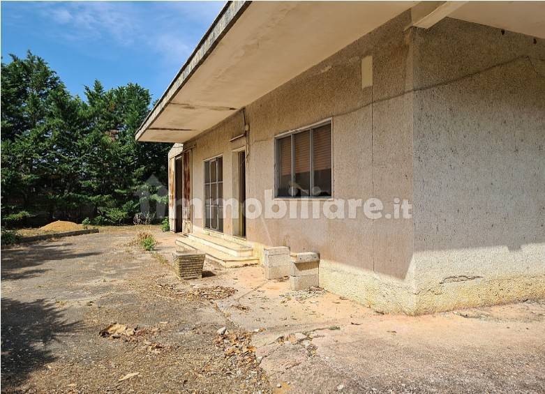 Vendita Villa unifamiliare in Strada Comunale Vecchia Maglie Palmariggi ...