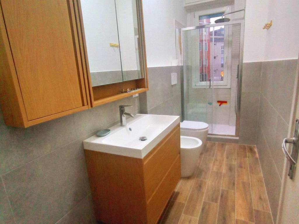 Affitto Appartamento Milano. Quadrilocale in piazza Insubria. Ottimo ...