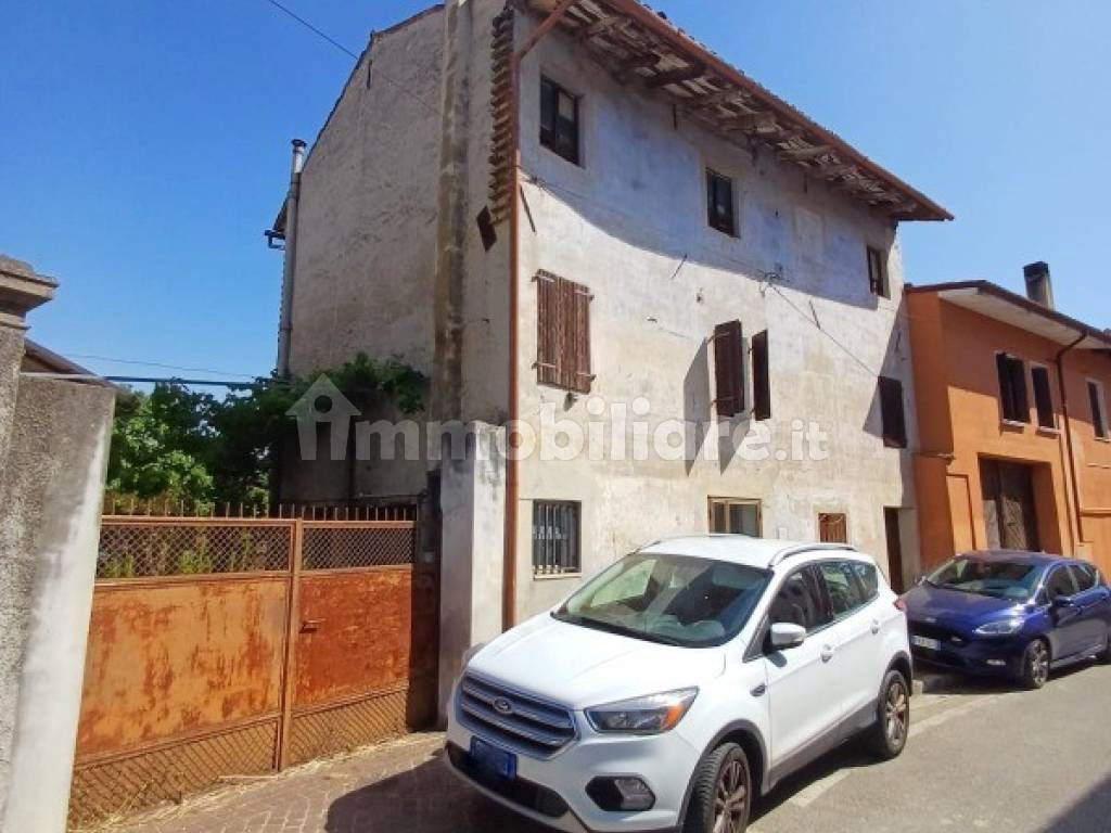 Vendita Villa a schiera San Vito al Tagliamento. 135 m², rif. 125495341