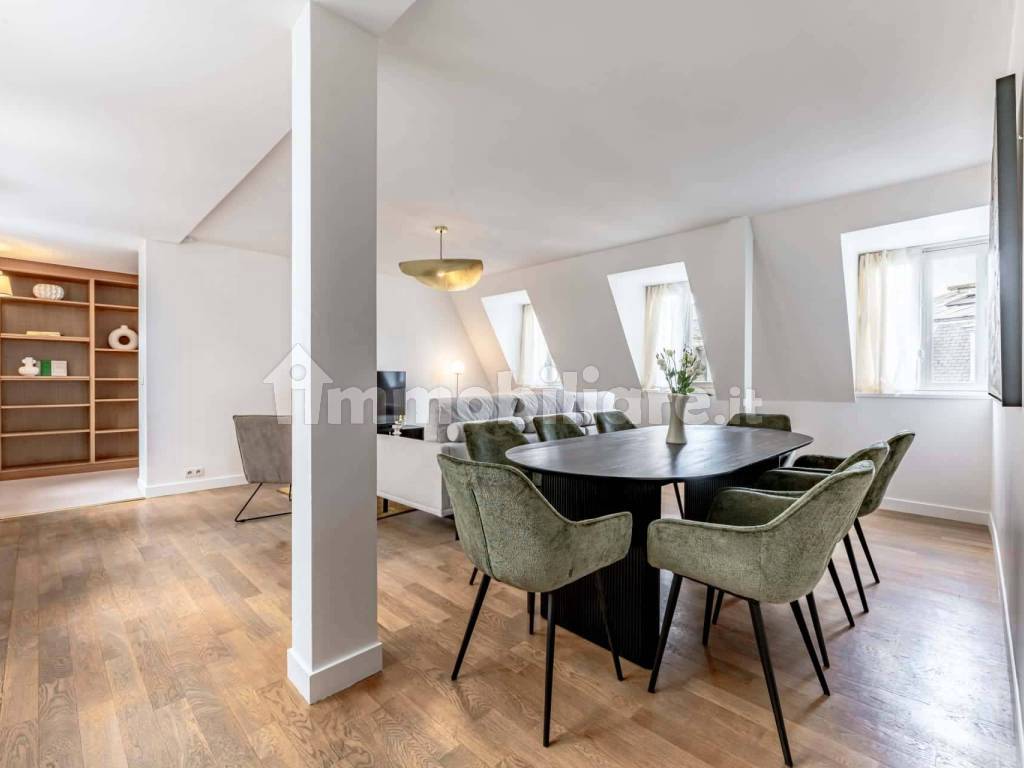 Affitto Appartamento in Place Charles de Gaulle. Parigi. Ottimo stato ...