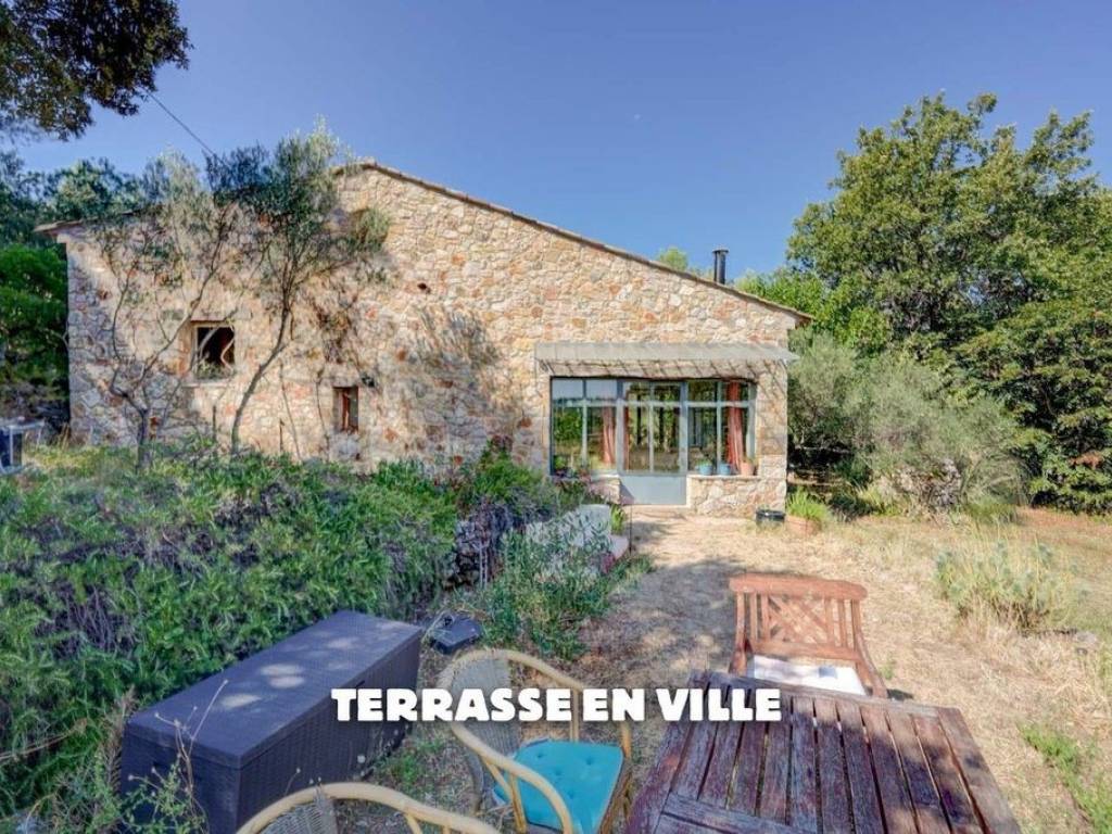 Vendita Villa unifamiliare Entrecasteaux. 210 m², rif. 125515369