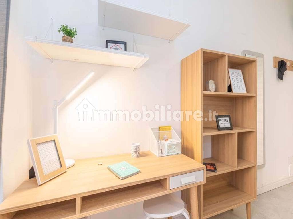 Stanza in affitto in Appartamento, affittasi camera via Monte Ceneri ...