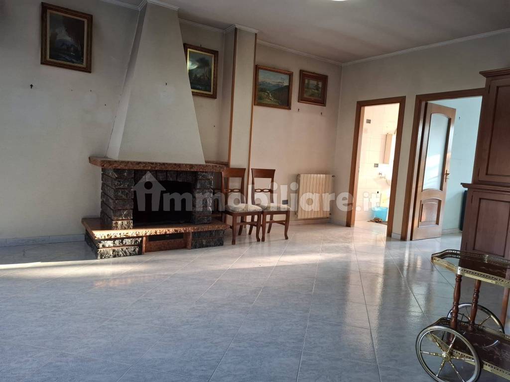 Vendita Appartamento Napoli. Trilocale in via Domenico Pallucci. Ottimo ...