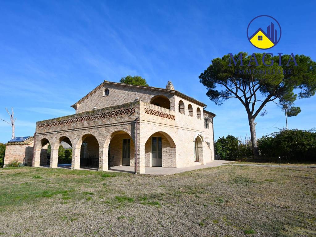 Vendita Villa unifamiliare in Contrada San Lazzaro Offida. Ottimo stato ...