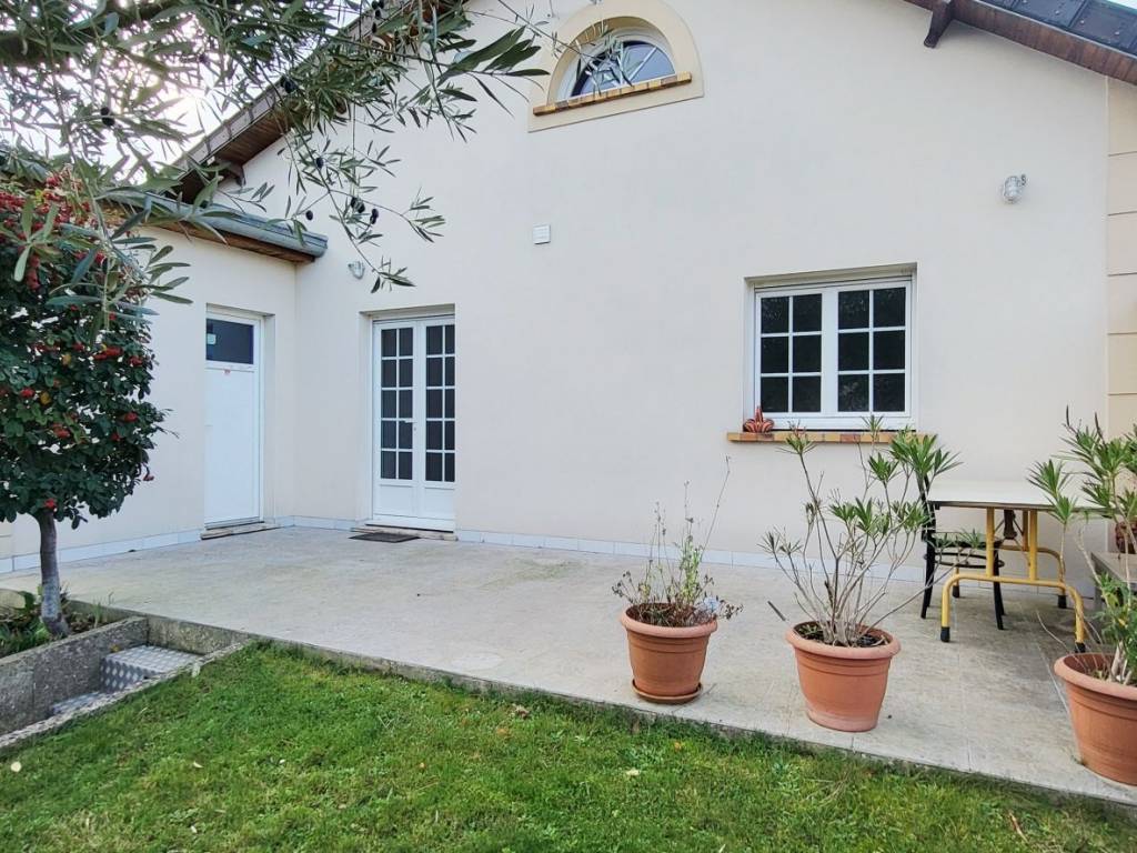 Vendita Terratetto unifamiliare Tremblay-en-France. Con terrazza, 93 m² ...