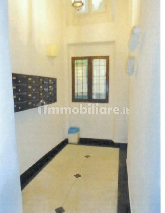 Asta per appartamento, Vico delle Compere, Caricamento Genova, rif ...