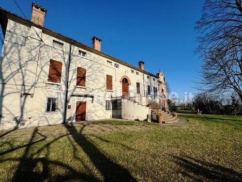 Affitto Appartamento in villa Ferrara. Ottimo stato, riscaldamento ...