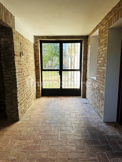 Affitto Appartamento in villa Ferrara. Ottimo stato, riscaldamento ...