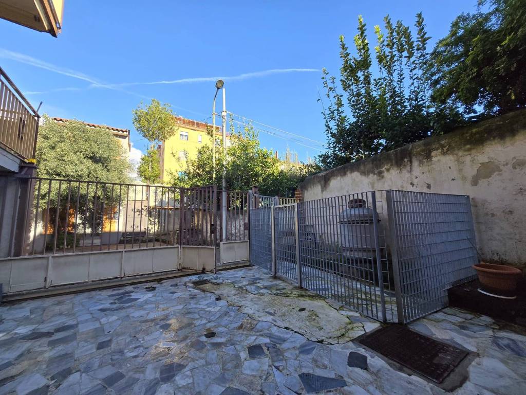 Affitto Appartamento Boscoreale. Monolocale in via Promiscua. Buono ...