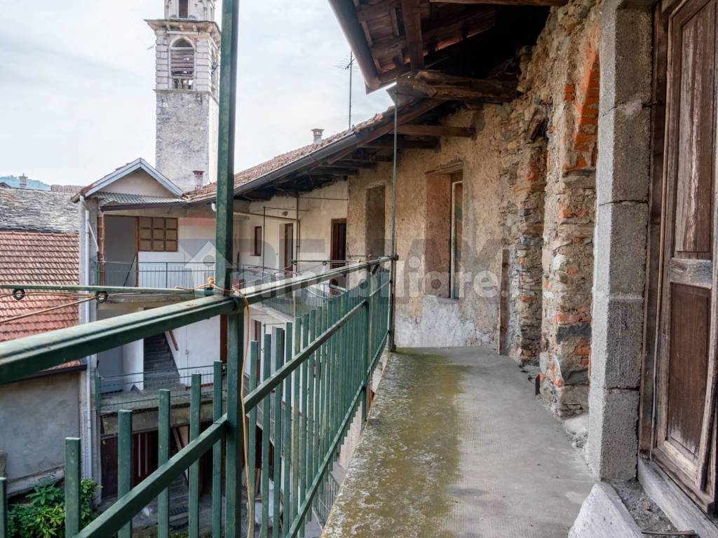 Vendita Rustico in via Angelo Sappa Marietti 6 Miasino. Da ...