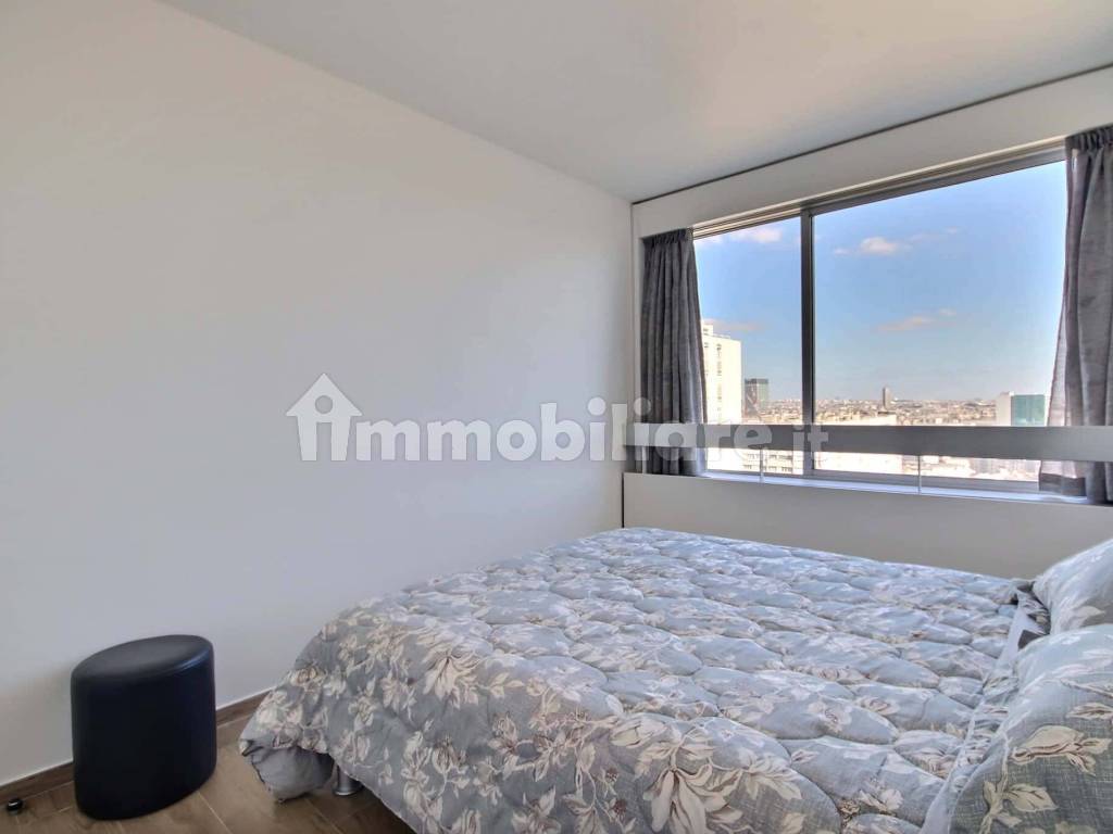 Affitto Appartamento Puteaux. Trilocale in Rue Louis Pouey. Ottimo ...