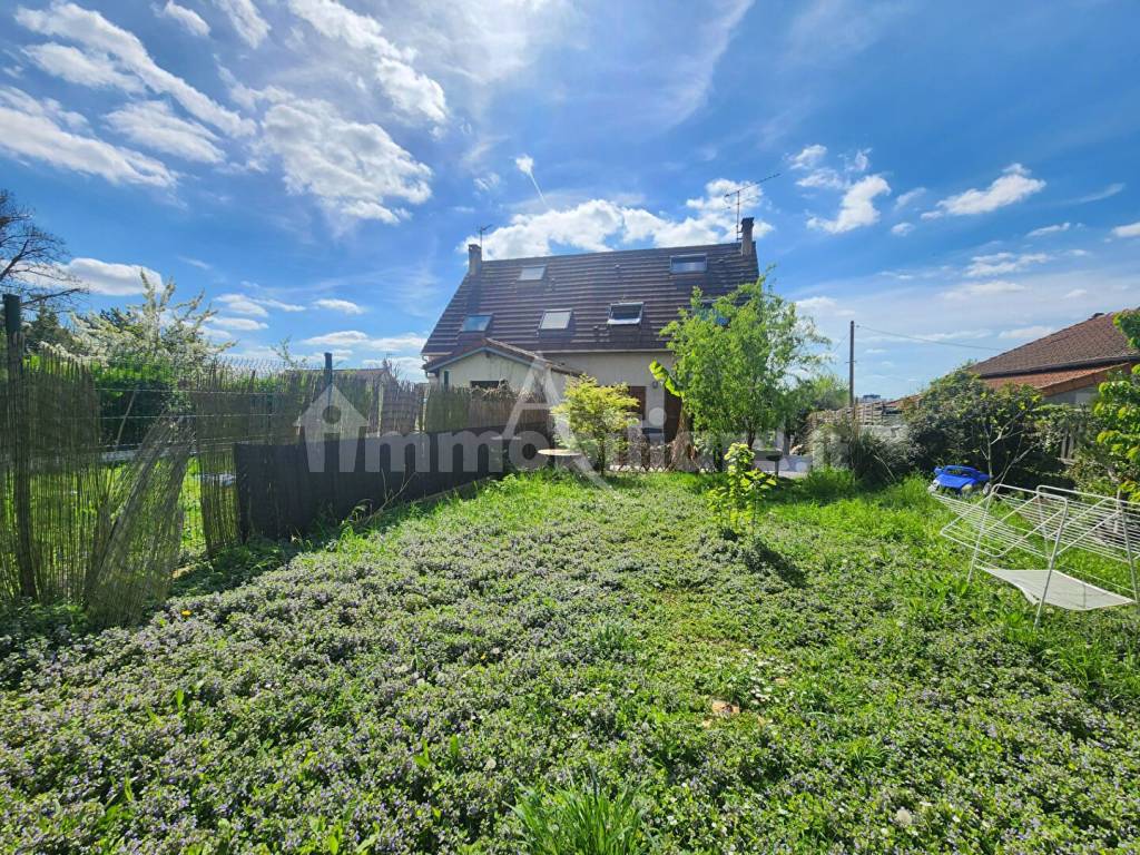 Vendita Terratetto unifamiliare Wissous. Con terrazza, 104 m², rif ...