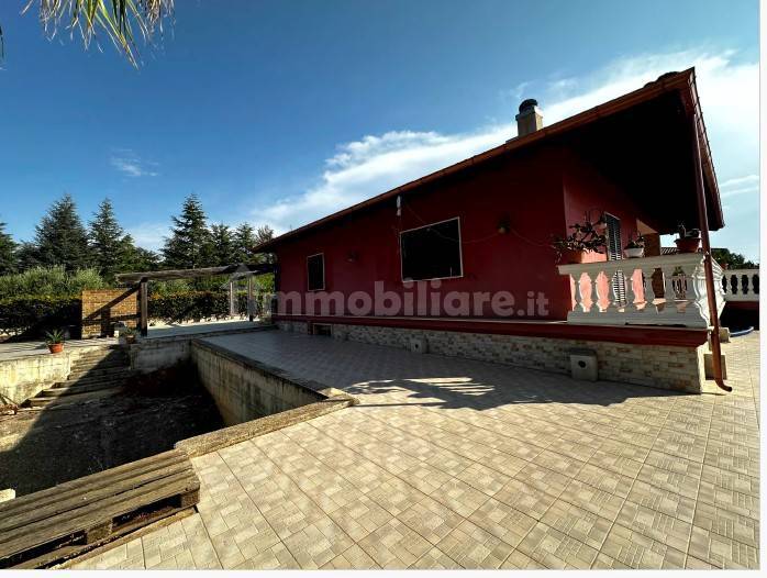 Asta per villa, Tratturo Barletta Grumo Corato, rif. 125645685 ...