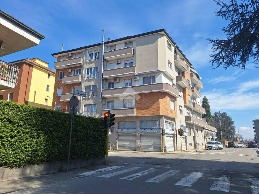 Vendita Appartamento Magenta. Trilocale in via G. Casati 49. Da ...