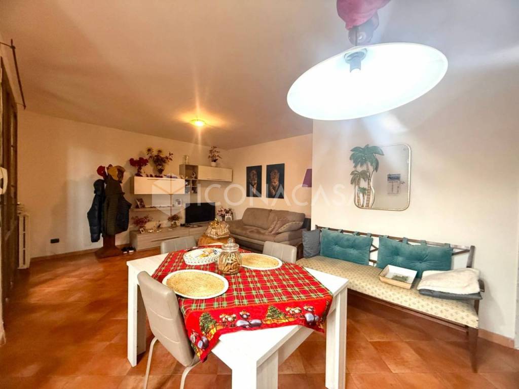 Vendita Appartamento Montopoli in Val d'Arno. Trilocale in via Gianni ...