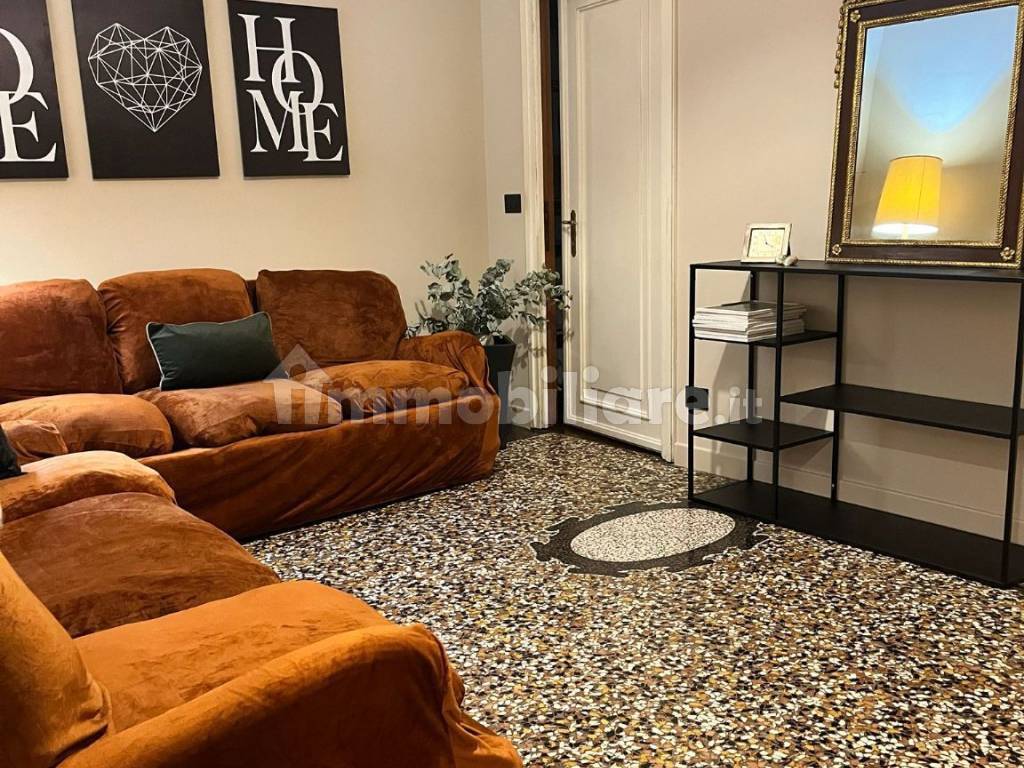 Stanza singola in affitto, affittasi camera singola via Giambattista ...