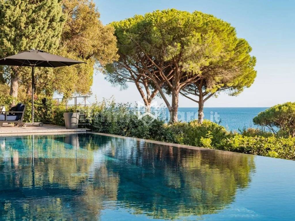 Affitto Villa unifamiliare La Croix-Valmer. 420 m², rif. 125664553