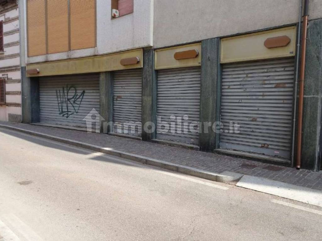 Asta per capannone, via Dante Alighieri, 4/6 8, 20056 Trezzo sull'Adda ...
