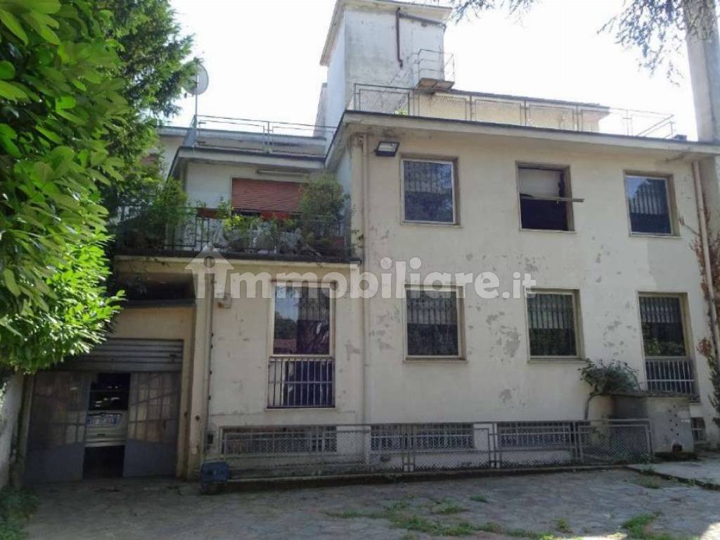 Asta per capannone, via Dante Alighieri, 4/6 8, 20056 Trezzo sull'Adda ...