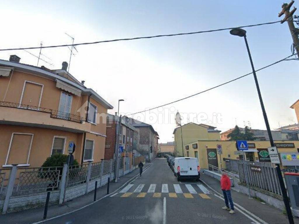 Asta per garage - box, via Martiri della Libertà snc - 20085 Locate di ...