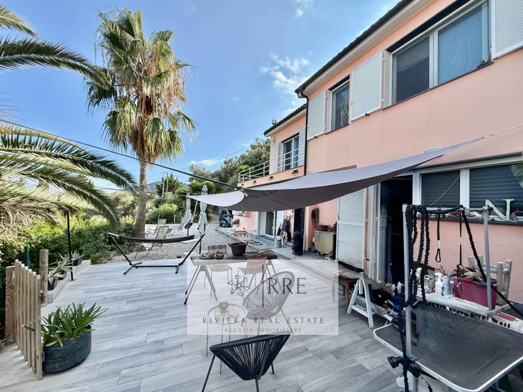 Vendita Villa unifamiliare in via Costa Lupara Alassio. Ottimo stato ...