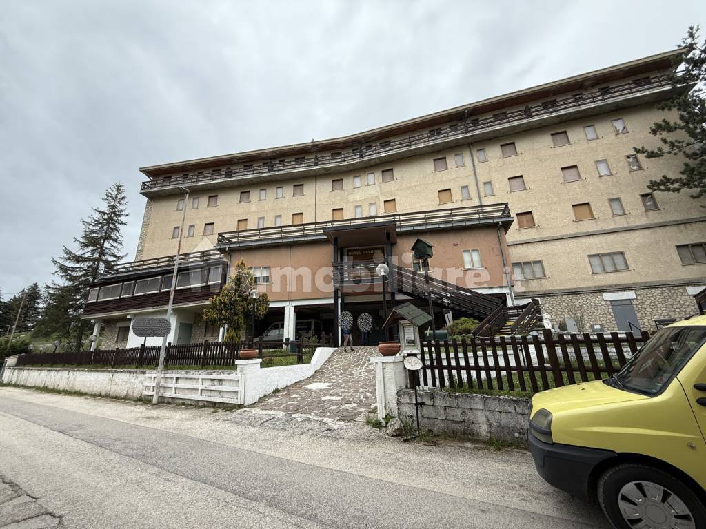 Asta per albergo - struttura ricettiva, via Colli della Mula, 3 3 ...