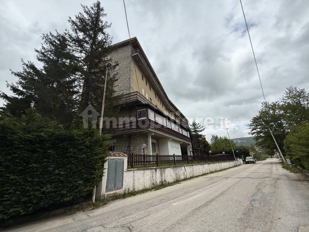 Asta per albergo - struttura ricettiva, via Colli della Mula, 3 3 ...