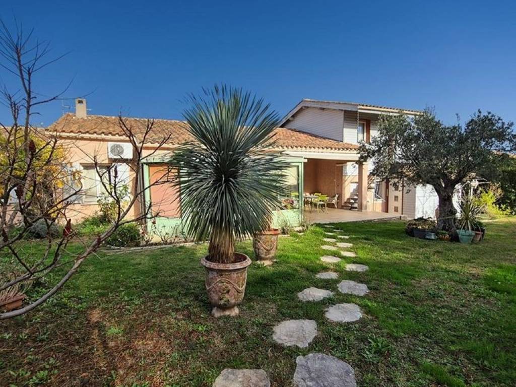 Vendita Villa unifamiliare Saint-Saturnin-lès-Avignon. 155 m², rif ...