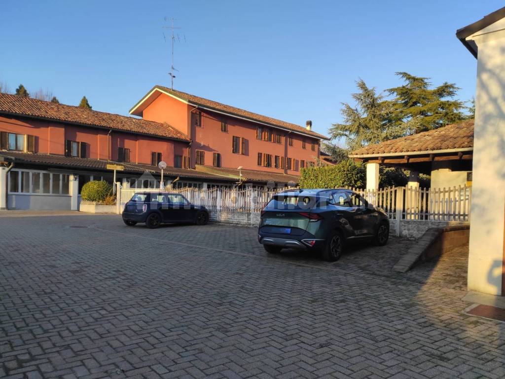 Hotel via Valmigliaro, Alessandria, Rif. 125717511 - Immobiliare.it