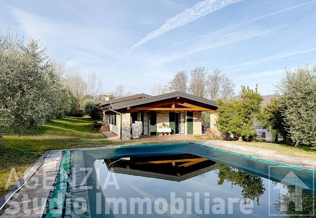 Vendita Villa unifamiliare in via Monte Croce San Felice del Benaco ...